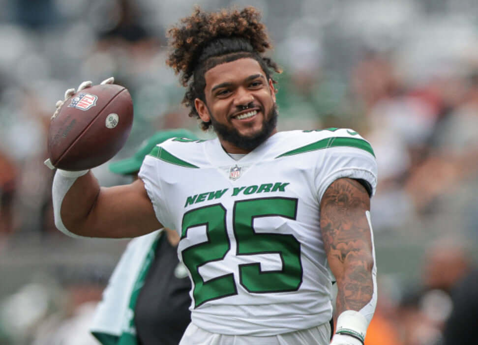 Ty Johnson Joins the Buffalo Bills | Veii Apparel